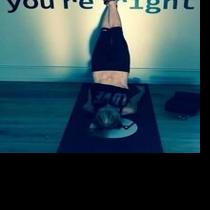 Kelly Ripa Shows Off Ripped Abs on Twitter | Article | hannibal.net