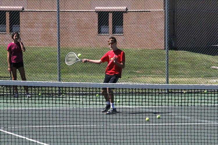 Pirates Tennis Camp off to a roaring start | Sports | hannibal.net