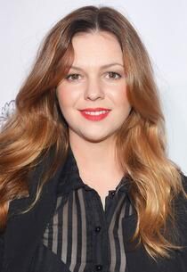 Amber Tamblyn Joins Two and a Half Men as Charlie's Daughter | Article ...
