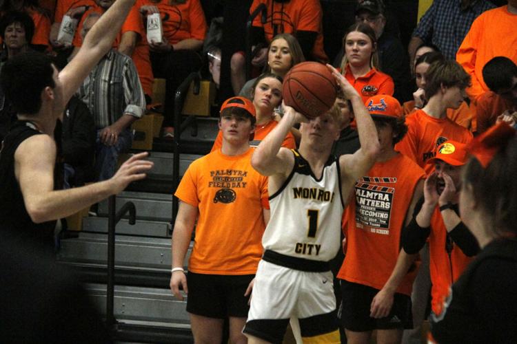 Defense sets the tone for Palmyra in win over Monroe City | Sports ...