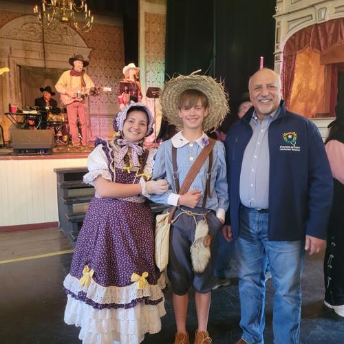 Tom and Becky represent Hannibal during inaugural Mark Twain Days ...
