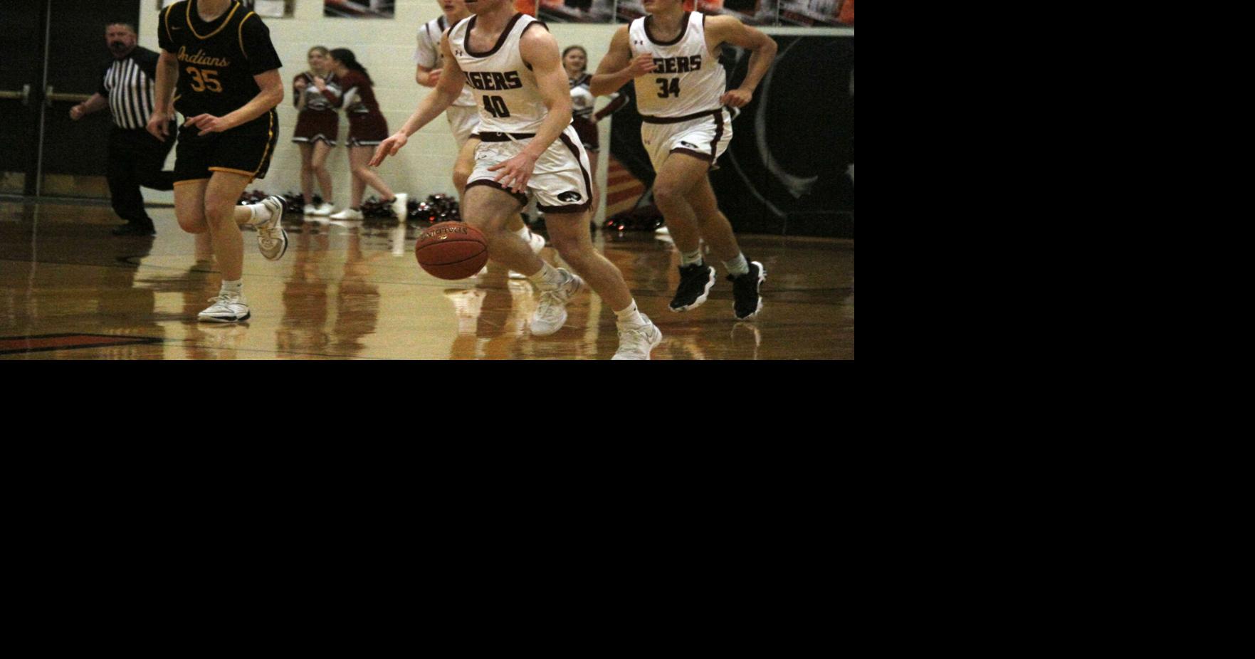 Canton holds on to defeat Van-Far in Tony Lenzini Tournament semifinals ...