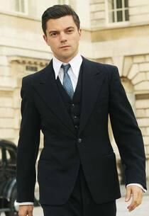 Exclusive Fleming: The Man Who Would Be Bond Video: A Naked Asset ...