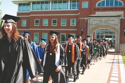 HLGU celebrates commencement | Article | hannibal.net