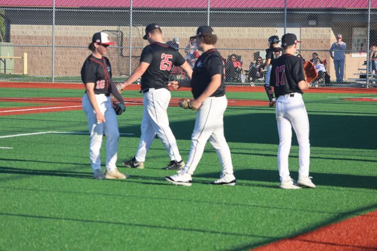 Pirates sweep season series with Mexico, win share of conference title ...