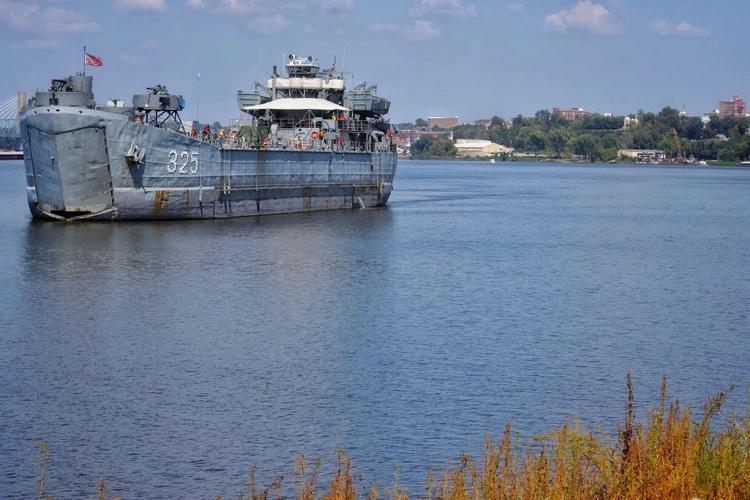 WWII landing ship docks in Hannibal Riverfront for extended weekend ...