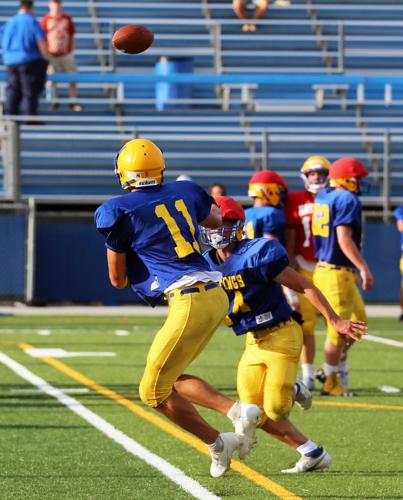 Raider football flips switch from young to experienced | Calendar ...