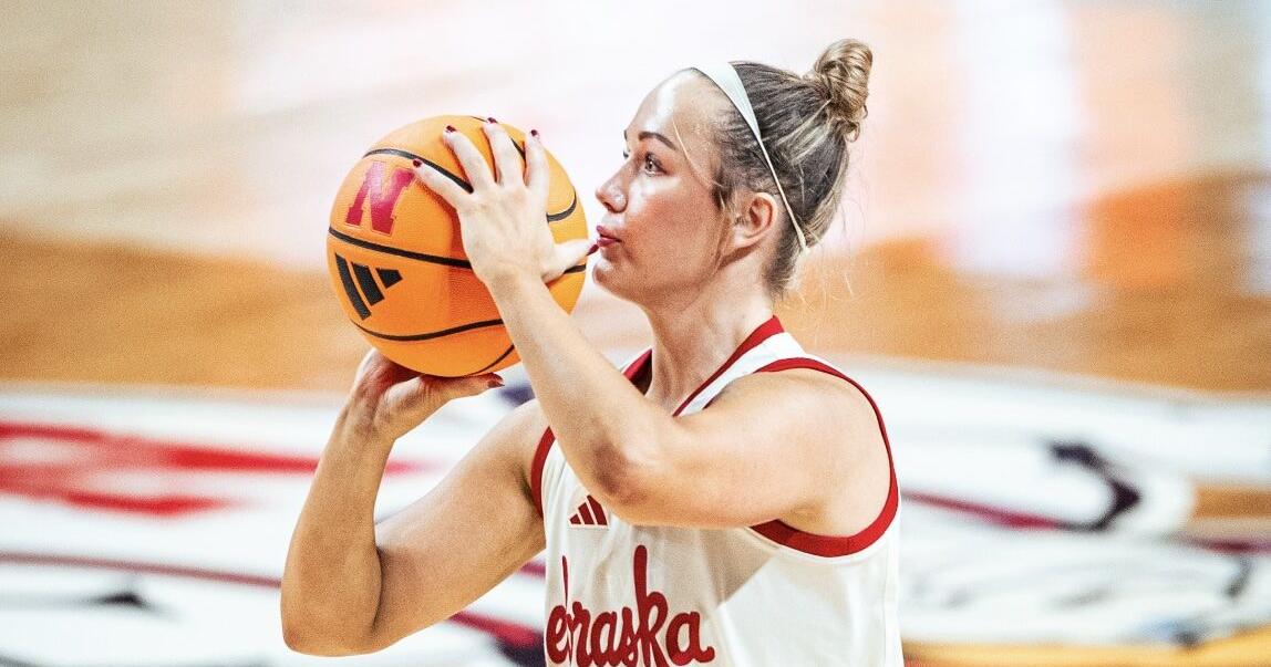 Nebraska women's hoops improves to 10-0 with blowout win over Omaha ...