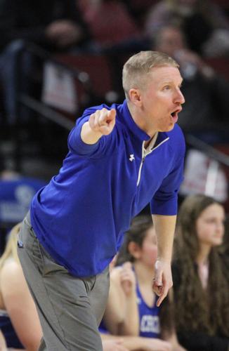 Hawkettes hang hat on defense to down Vikings | Sports ...
