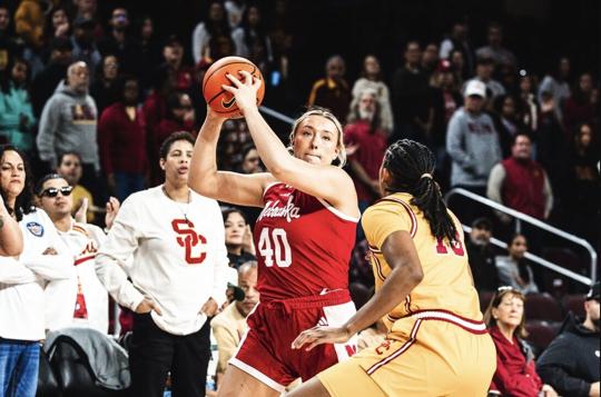 Alexis Markowski's final college basketball goal includes a long NCAA ...