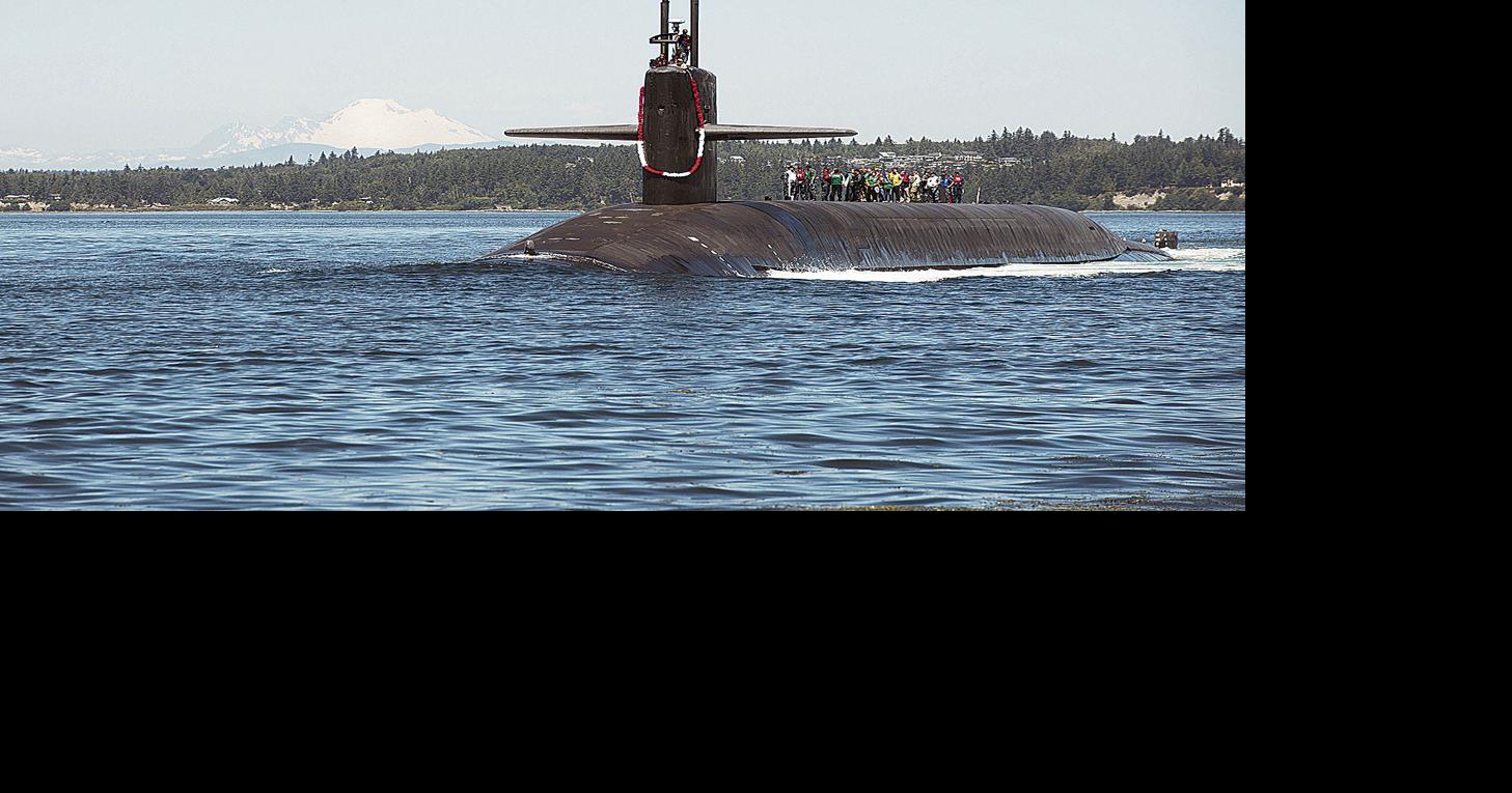 Big Red Sub Club gives USS Nebraska special treatment | Local News ...