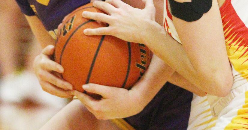 Rust catches fire to lift Warriors to D2-2 title over McCool Junction ...