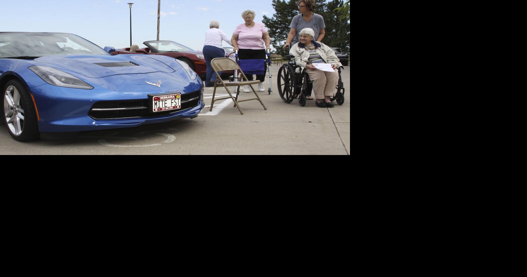 Residents celebrate birthday of Corvette | News | hastingstribune.com