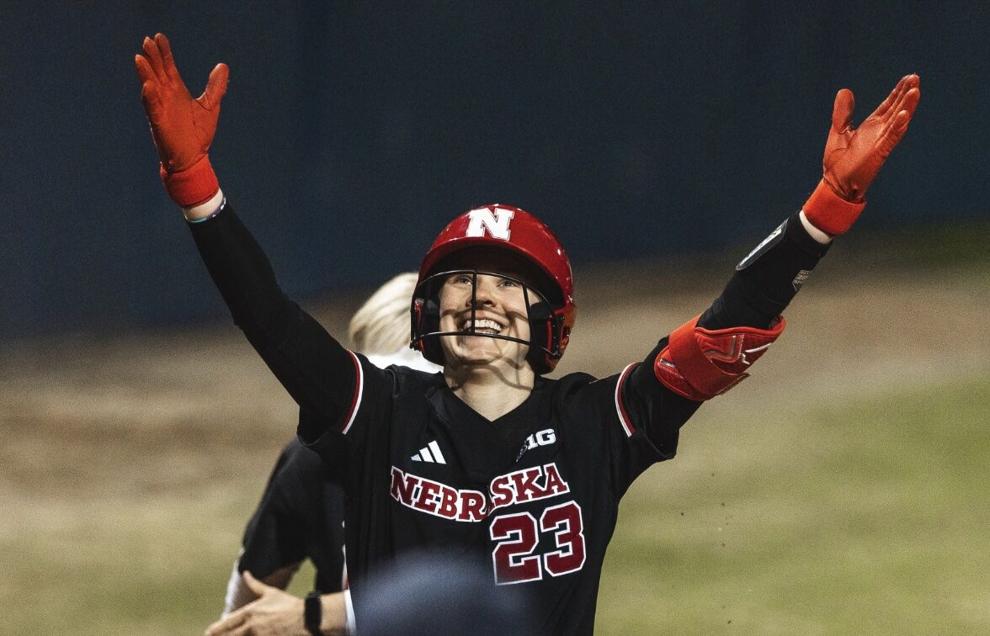 No. 9 Nebraska beats No. 25 Washington, falls to No. 1 Texas in opening ...
