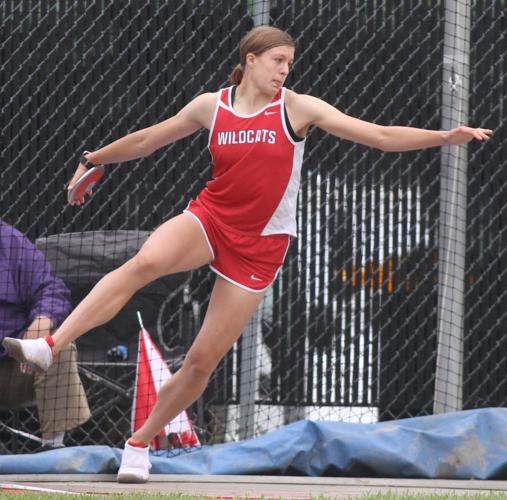 Meyer wins gold; Hucke, Quist medal in 3,200 | Sports | hastingstribune.com