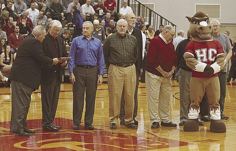 Former basketball players return to Hastings College over weekend ...