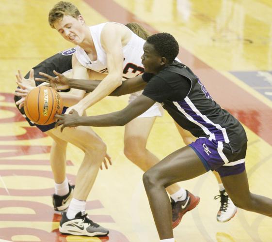 Islanders top Tigers in Heartland Hoops Classic behind Mukoma's 28 ...