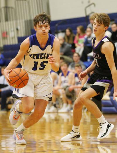 Axtell boys return leading scorer | Sports | hastingstribune.com