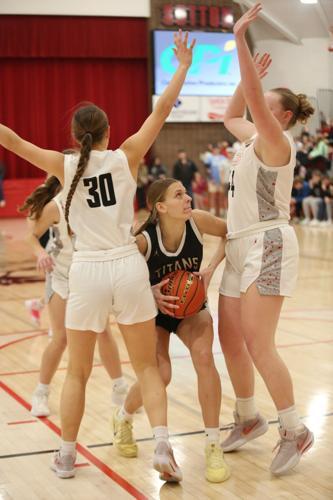 Tietjen rallies Thayer Central past Fillies; Sutton boys shut down ...