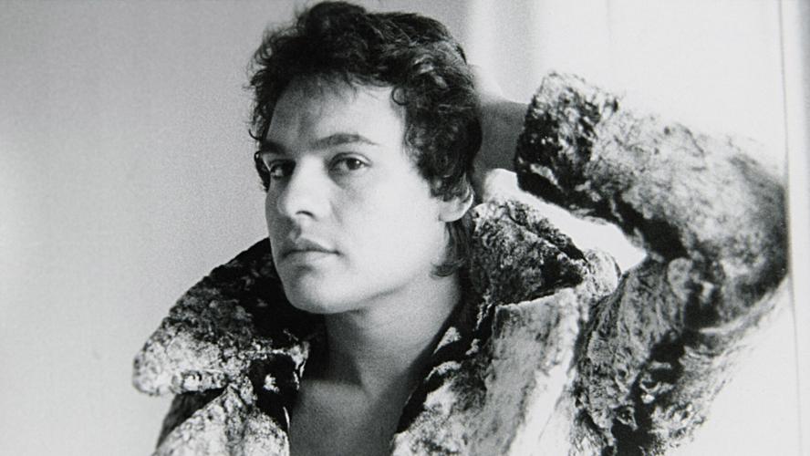 In ‘Juan Gabriel’ Netflix docuseries, the late singer tells his story ...