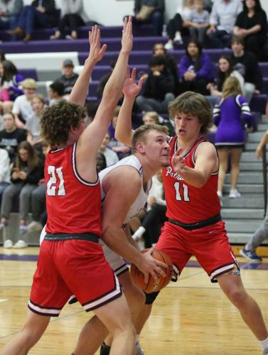 Patriots start, finish strong to handle Wood River; AC girls rout ...