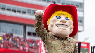 Nebraska defensive lineman Keona Davis plans to withdraw from transfer ...