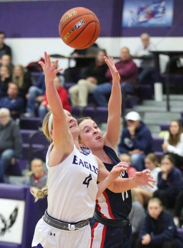 Patriots start, finish strong to handle Wood River; AC girls rout ...