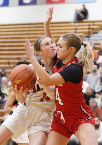 Tigers' season ends with 56-48 loss to McCook | Sports ...