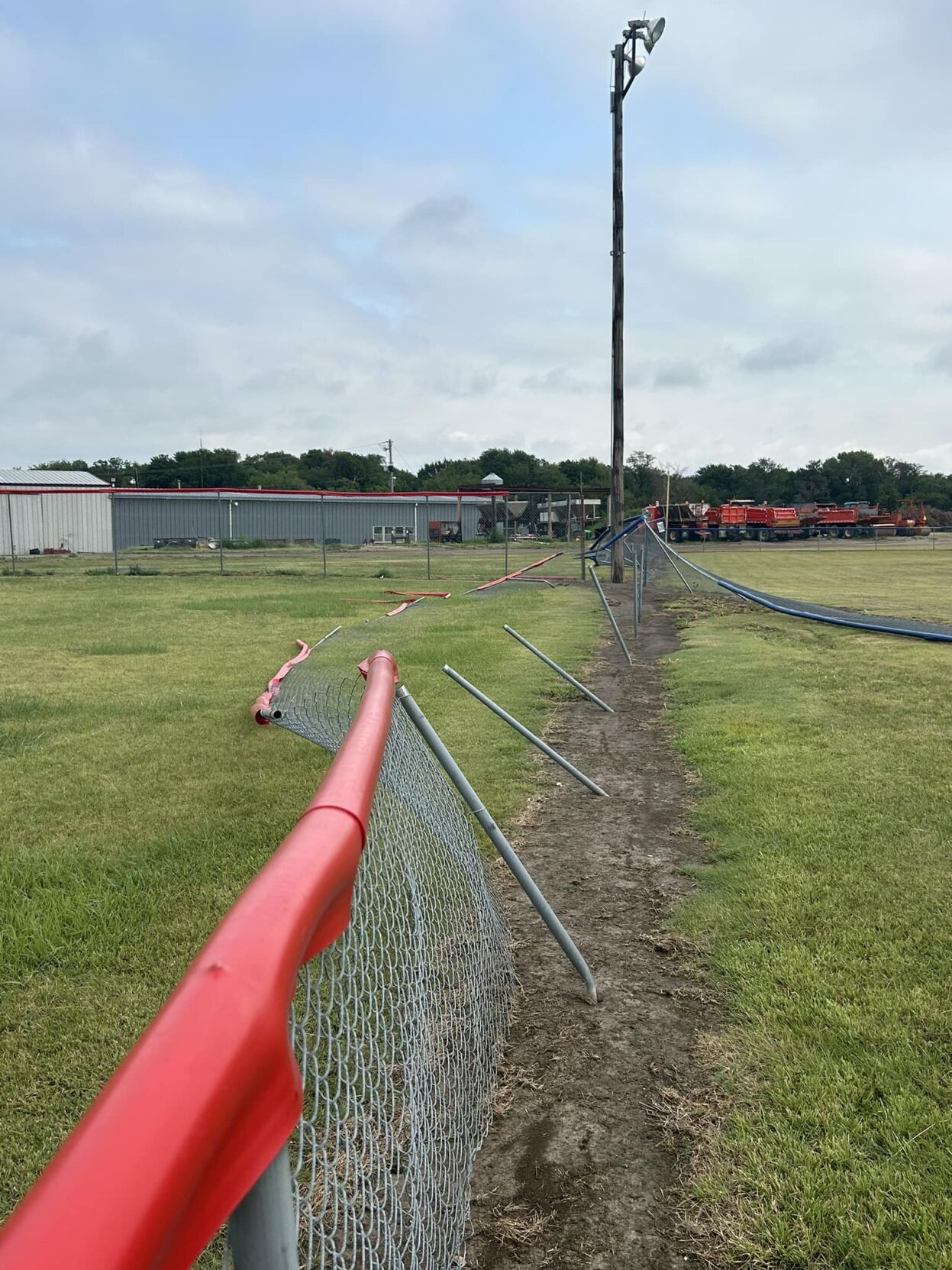 Baseball team starts storm cleanup at Smith Center ballfields | News ...
