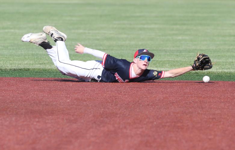 Chiefs break away late from North Platte in ‘very scrappy game ...