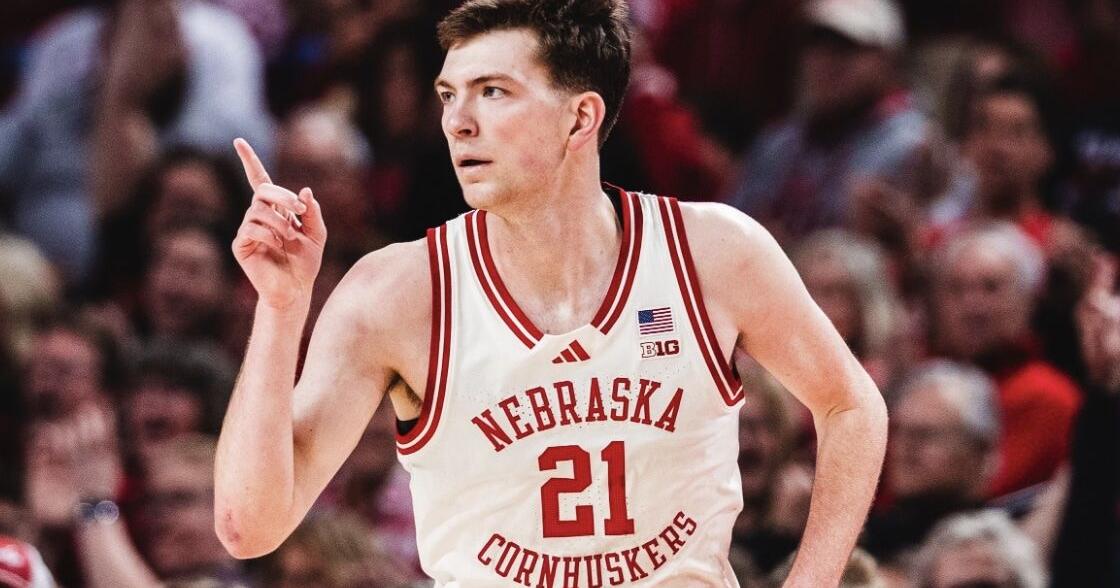 No. 8 Nebraska men's basketball handles Oregon to improve to 17-0 ...