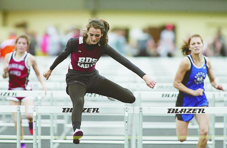 Mick more than just a pole vaulter | Sports | hastingstribune.com