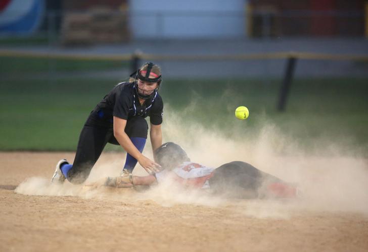 Bison snap Hawkettes' win streak in regular season finale | Sports ...