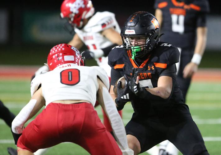 Tigers can't overcome injuries, stop Bison rushing attack in 34-21 loss ...