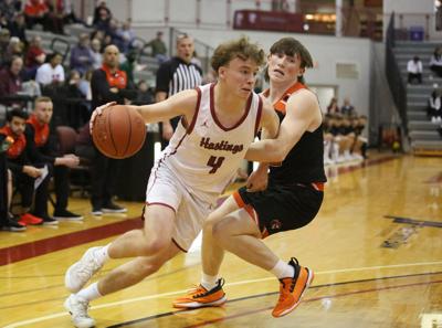 Binder notches career-high 27, Broncos hold off Waldorf 71-69 | Sports ...