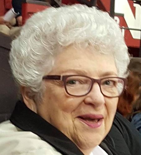 Sharon M. Hecht | Obituaries | hastingstribune.com
