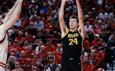 Why relationship with Fred Hoiberg helped Pryce Sandfort pick Nebraska ...