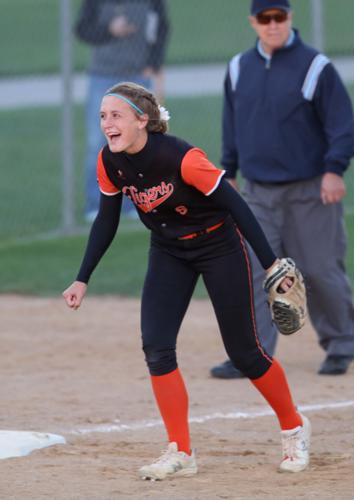 Schultz builds mental strength on way to historic softball career for ...