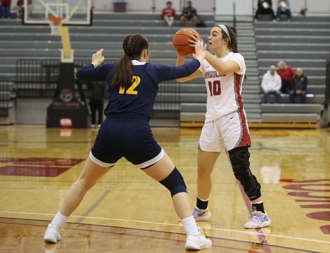 Broncos squander double-digit lead, fall to Flames 61-58 | Sports ...