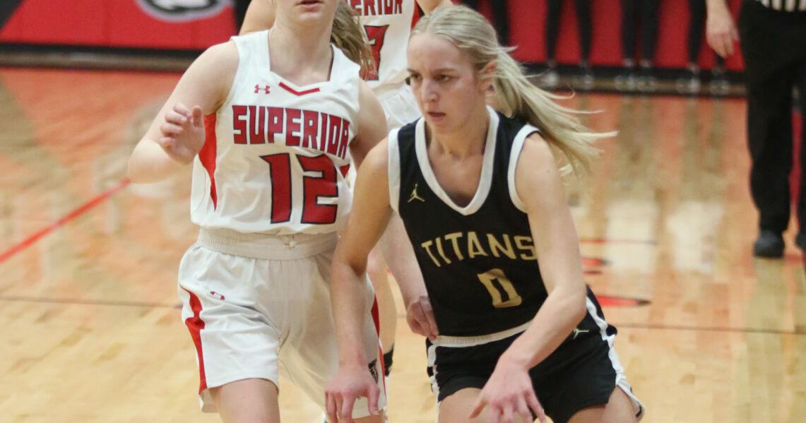 Freshman Paige Tietjen in right place at right time to lift Titans past ...