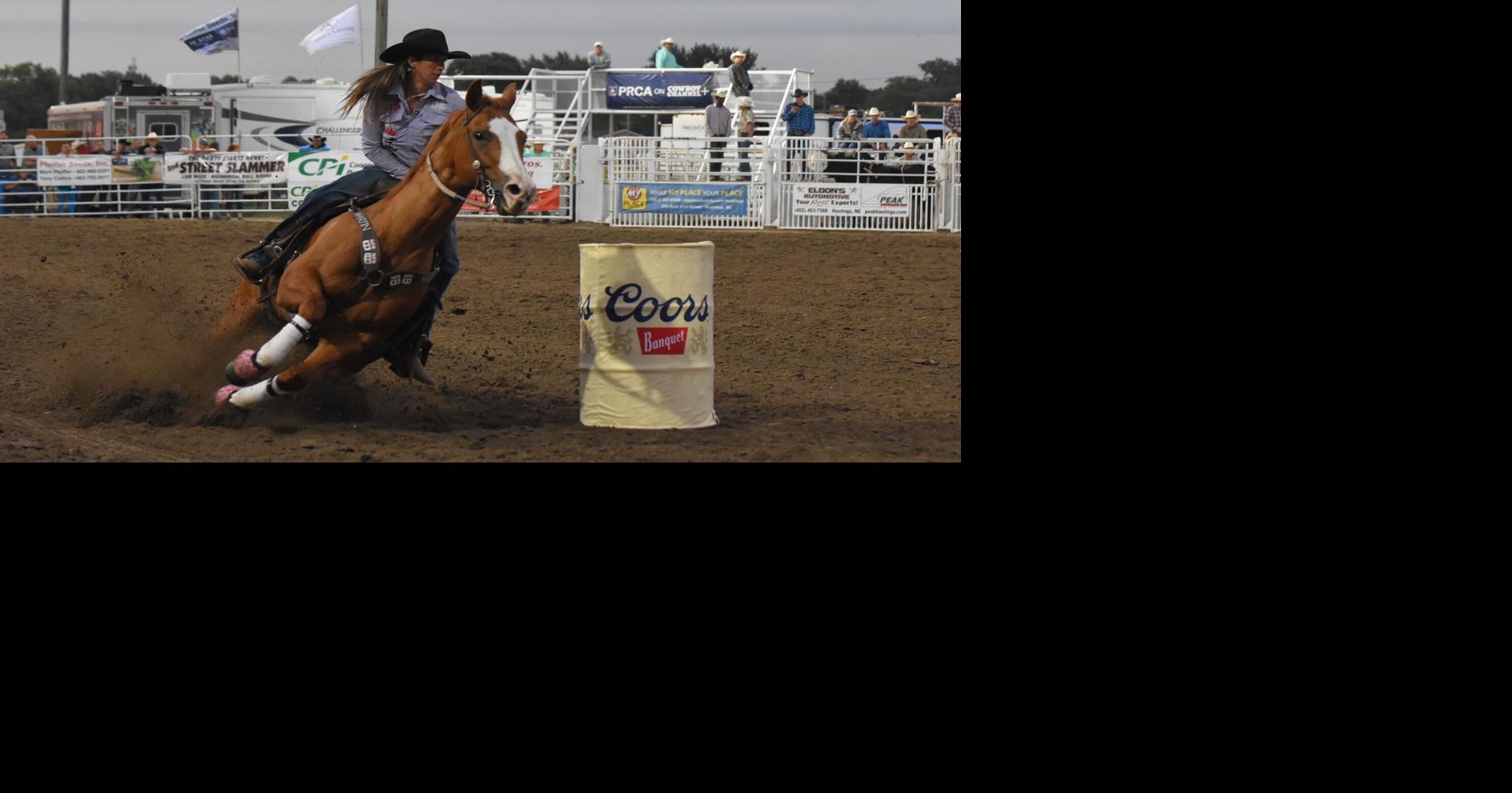 South Dakota barrel racer three-peats at Oregon Trail Rodeo | News ...