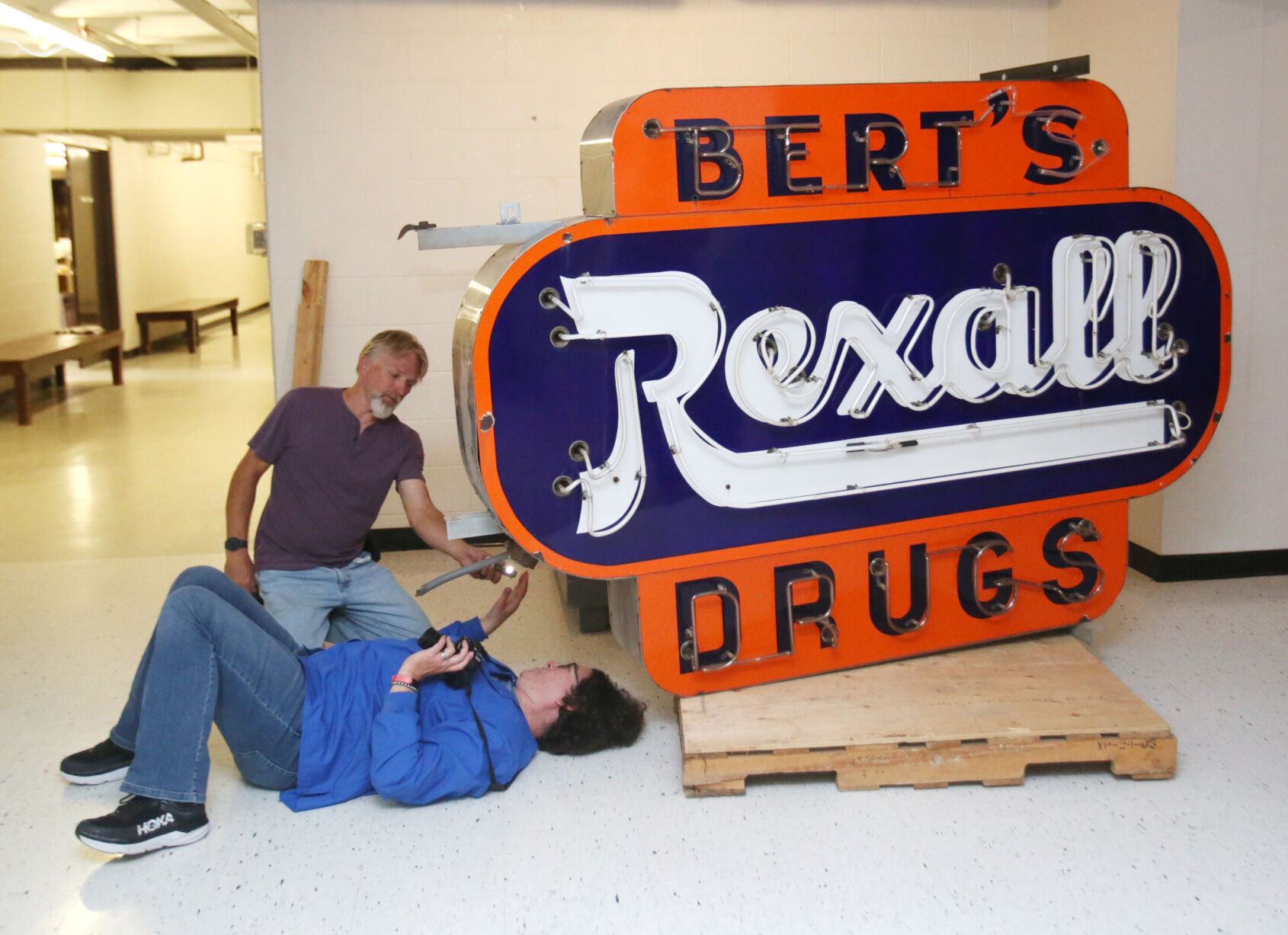 Neon Bert's Rexall Drugs sign finds new home at Hastings Museum | News ...