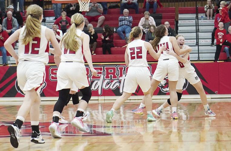 Superior's 'sea of red' helps Wildcats get victory over Hawkettes ...