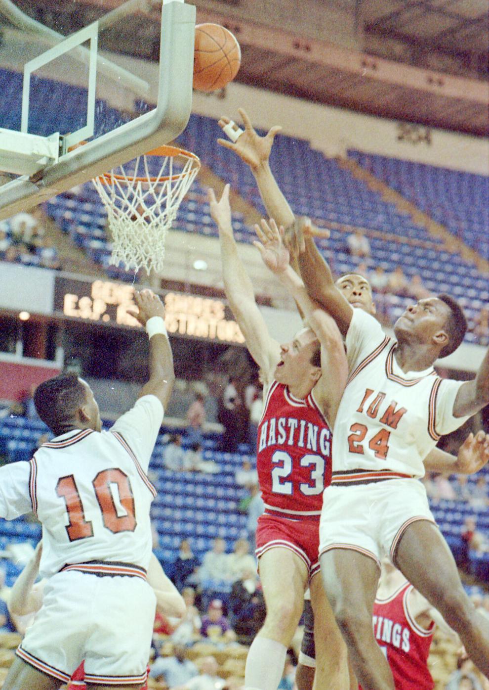 Sandfort's transfer to Nebraska underscores family's roots in state ...