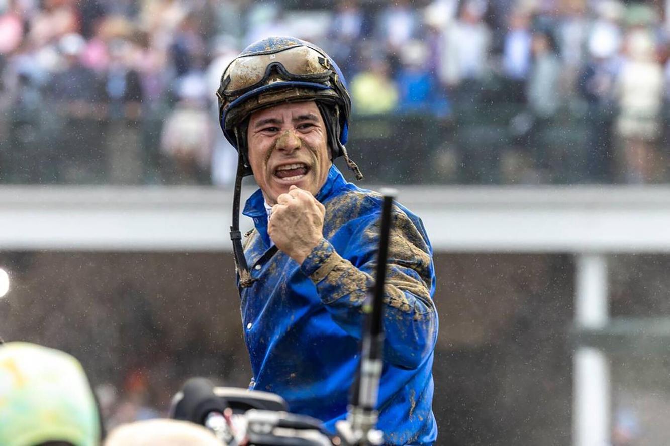 Mark Story: Junior Alvarado, the indestructible jockey, puts his name ...
