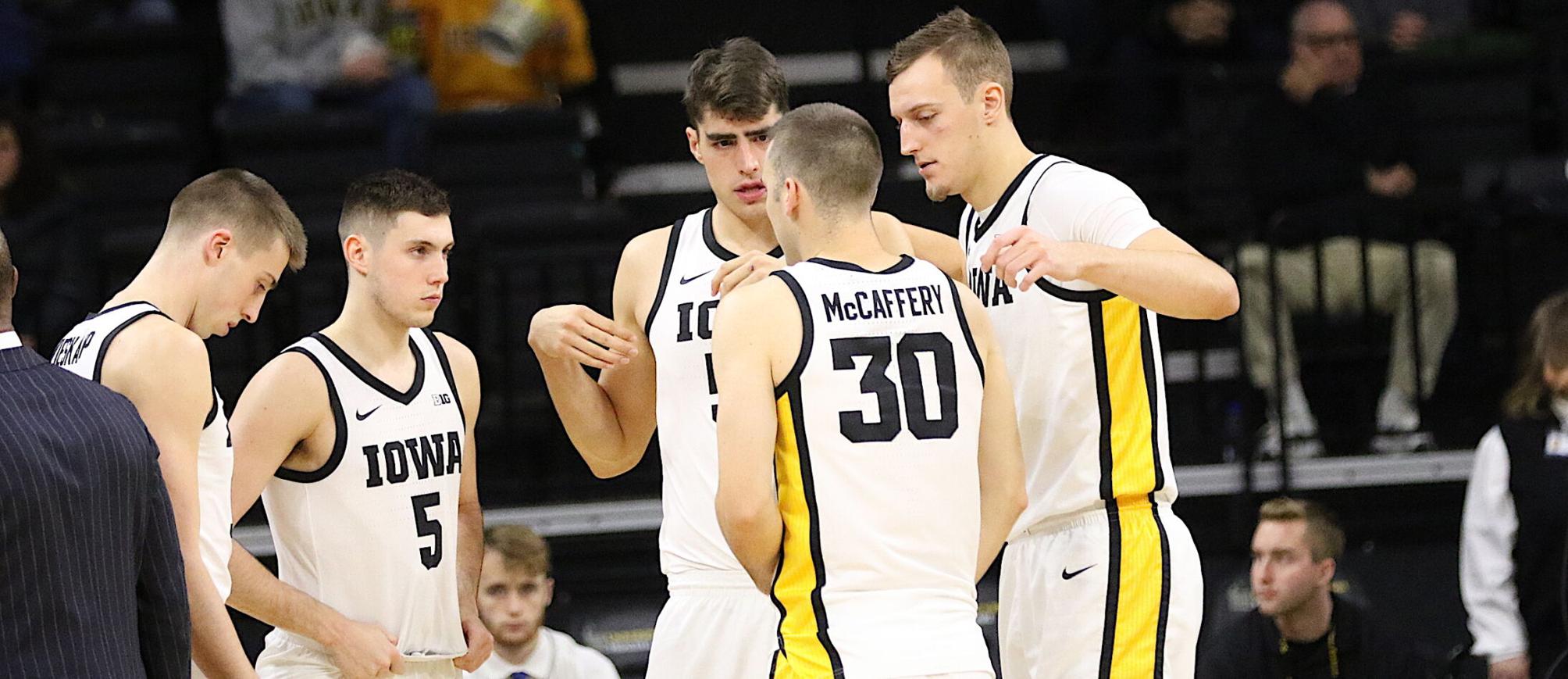 Howe: Can the Iowa Basketball Season Be Saved? | Opinion ...