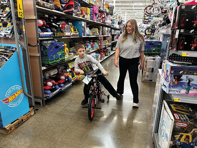 KSP Post 13 holds annual Shop with a Trooper | News | hazard-herald.com