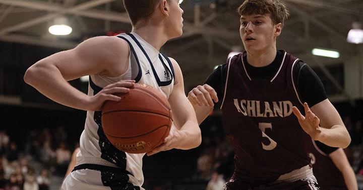 Bulldogs turn: Hazard wins 14th Region All ‘A’ against Breathitt County ...