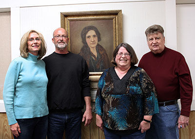 Edwards sisters enshrined to Hall of Fame | Archives ...