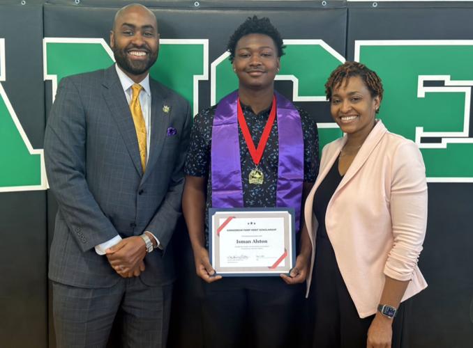 Pair of area students awarded scholarships | Archives ...